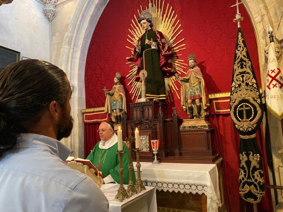 Este lunes 18 de septiembre hemos celebrado la mensual Misa del Santo ...